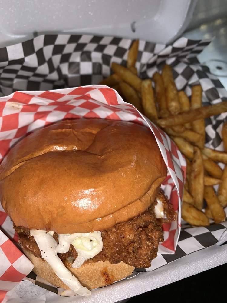 CHICKY SANDOS - Updated October 2024 - 53 Photos & 46 Reviews - 7930 ...