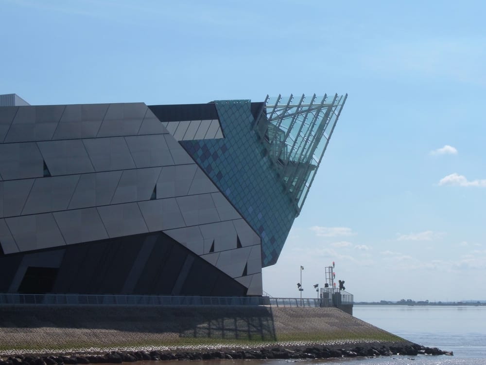 TWO RIVERS RESTAURANT - Updated November 2025 - The Deep, Hull, United ...