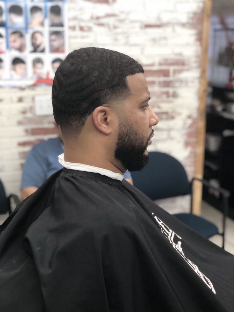 TEXAS BARBER SHOP - Updated October 2024 - 52 Photos - 2623 North Fwy ...