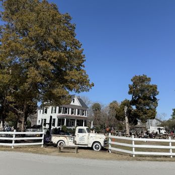 BACK BAY’S FARMHOUSE BREWING - Updated December 2025 - 1238 Photos ...