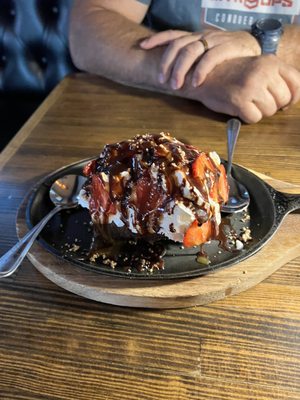 D’ RAILED - Updated May 2024 - 131 Photos & 125 Reviews - 468 N Eastern ...