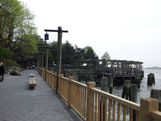 RECTOR PARK - Updated October 2025 - 18 Photos - Rector Pl, New York ...