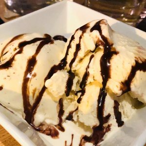 ROSE LOUNGE - ADALINA - 912 N State St, Chicago, Illinois - Cocktail ...