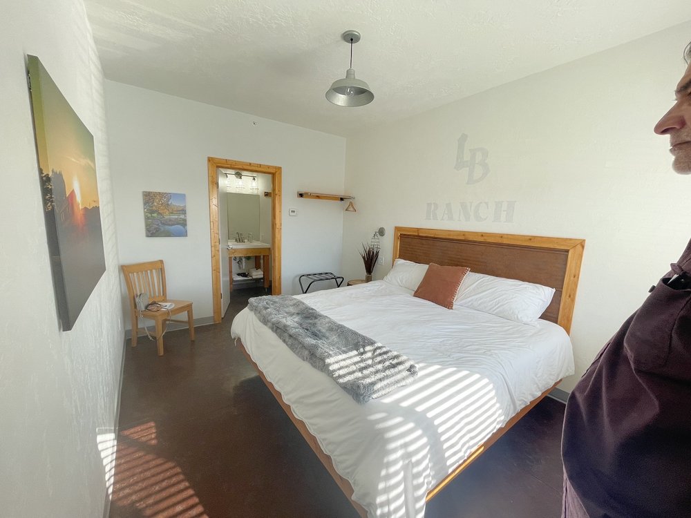 LAZY BEAR RANCH WEDDING AND EVENT VENUE - 11 Photos - 612 Unity Ln ...