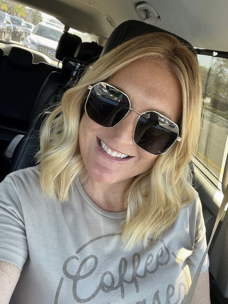 FINLEY & PHILLIPS HAIR SALON - 18 Reviews - 1125 4th St N, Saint ...