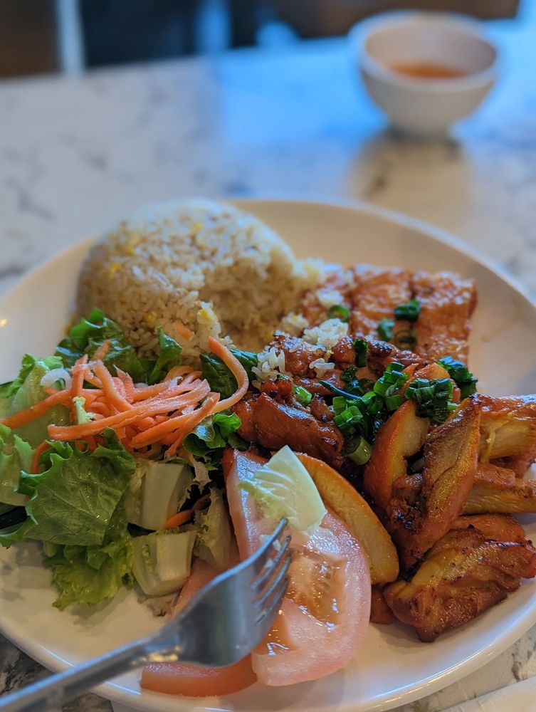 PHO 77 - Updated August 2025 - 204 Photos & 285 Reviews - 1309 W ...