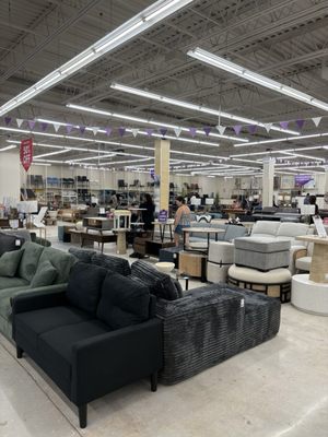 WAYFAIR OUTLET - Updated October 2025 - 28 Photos - 13 Reviews - 3206 E ...