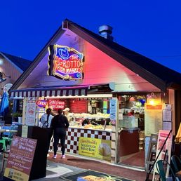 GROTTO FISH MARKET - Updated October 2025 - 1518 Photos & 843 Reviews ...