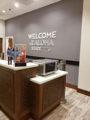 HAMPTON INN & SUITES OAHU/KAPOLEI - 385 Photos & 144 Reviews - 91-5431 ...