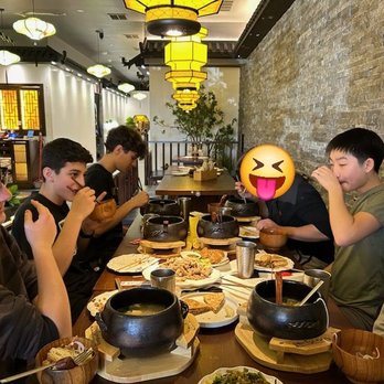 DENG JI YUNNAN GUOQIAO MIXIAN Levittown, NY - Updated November 2024 ...