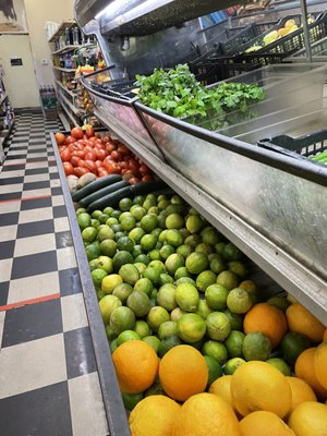 EL TORO MEAT MARKET - Updated May 2025 - 28 Photos & 82 Reviews - 1329 ...