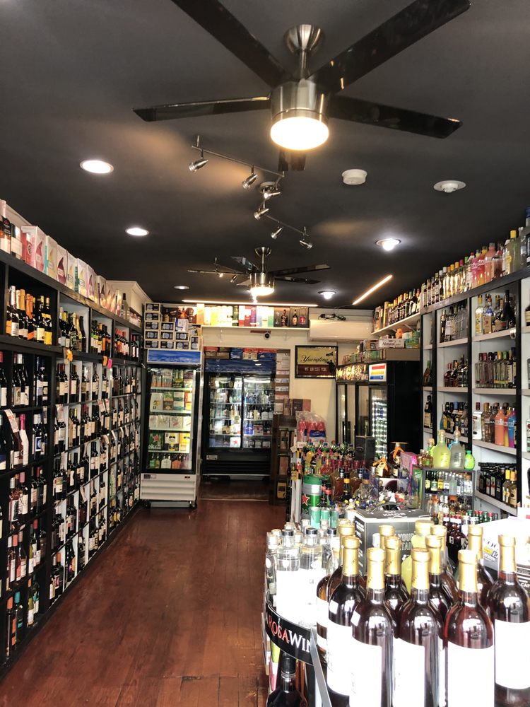 PIGTOWN WINES, BEER & LIQUOR - 35 Photos & 26 Reviews - 786 Washington ...