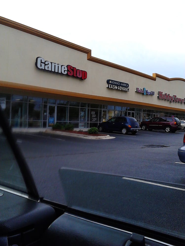 GAMESTOP - Updated June 2025 - 2620 Creighton Rd, Pensacola, Florida ...