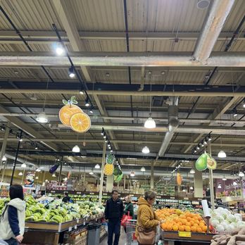 H MART - EDISON - Updated March 2025 - 1026 Photos & 362 Reviews - 1761 ...