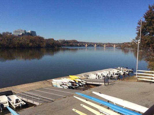 THOMPSON BOAT CENTER - Updated October 2025 - 144 Photos & 52 Reviews ...