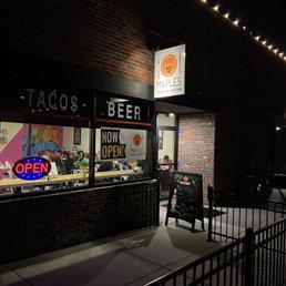 918 MAPLES TACOS & CANTINA - Updated December 2025 - 213 Photos & 200 ...