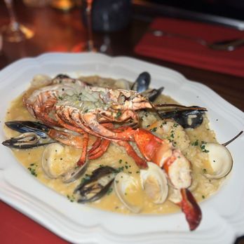 THE RED FOX - Updated December 2025 - 139 Photos & 85 Reviews - 326 ...