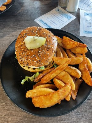 BLUE MOON KITCHEN & BAR - 32 Photos & 31 Reviews - 26 Millyard ...