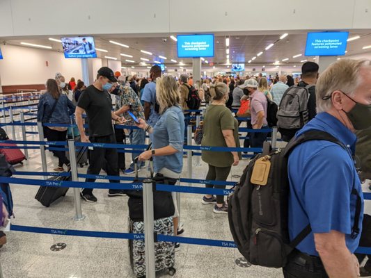 TSA CHECKPOINT MAIN - ATLANTA INTERNATIONAL AIRPORT - Updated September ...