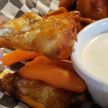 BALLERS BAR AND GRILL - Updated October 2025 - 140 Photos & 13 Reviews ...