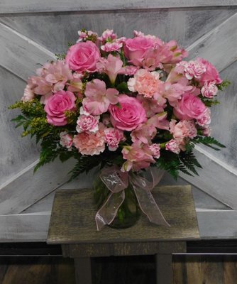 BUTTERCUP BARLEY’S FLOWERS & GIFTS - Updated October 2025 - 10 Photos ...