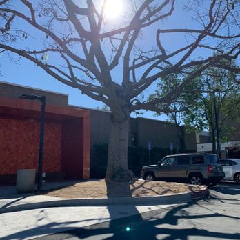 DOWNEY CITY LIBRARY - Updated December 2025 - 107 Photos & 77 Reviews ...