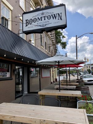BOOMTOWN KITCHEN - Updated July 2024 - 107 Photos & 88 Reviews - 114 E ...