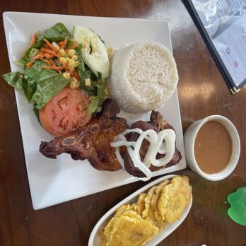 WANDA MOFONGO HOUSE - Updated September 2025 - 55 Photos & 17 Reviews ...