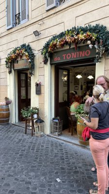 DA TONINO - Updated November 2024 - 129 Photos & 95 Reviews - Via del ...