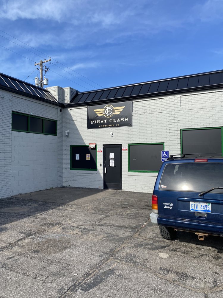 FIRST CLASS CANNABIS - Updated December 2025 - 241 E Main St, Benton ...