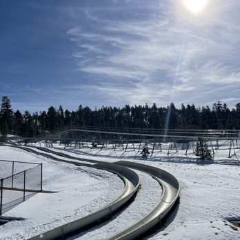 ALPINE SLIDE AT MAGIC MOUNTAIN - Updated June 2024 - 711 Photos & 811 ...