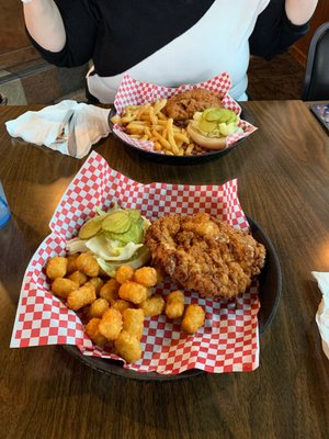 BROTHERS ON MAIN BAR & GRILL - Updated October 2025 - 13 Photos & 12 ...