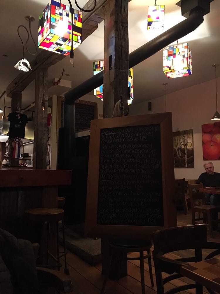 THE FLYING CHESTNUT - Updated January 2026 - 199 Pellisier S, Eugenia ...