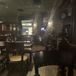 THE AULD SHEBEEN - Updated October 2025 - 95 Photos & 107 Reviews ...