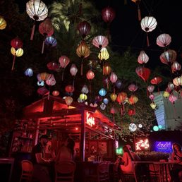 THE PEMBERTON - Updated November 2025 - 703 Photos & 195 Reviews - 1121 ...