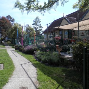 FLOWER POWER GARDEN CENTRE TAREN POINT - Updated January 2025 - Taren ...