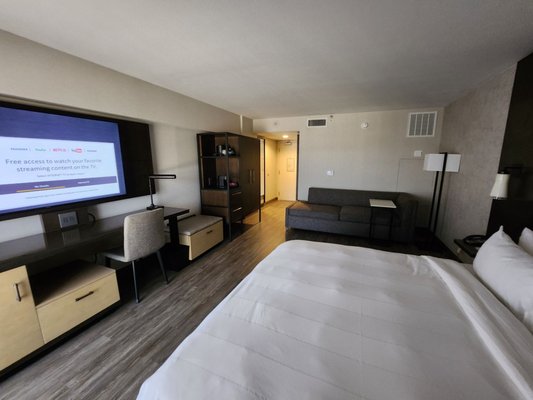 MARRIOTT RIVERSIDE AT THE CONVENTION CENTER - Updated October 2025 ...