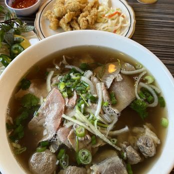 PHO 1 EXPRESS & SANDWICHES - Updated July 2024 - 32 Photos & 25 Reviews ...