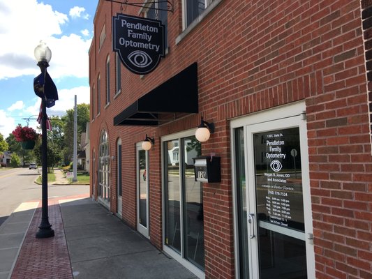 PENDLETON FAMILY OPTOMETRY - Updated December 2025 - 120 E State St ...