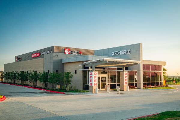 LEGACY ER & URGENT CARE - Updated December 2025 - 16 Photos - 211 W ...