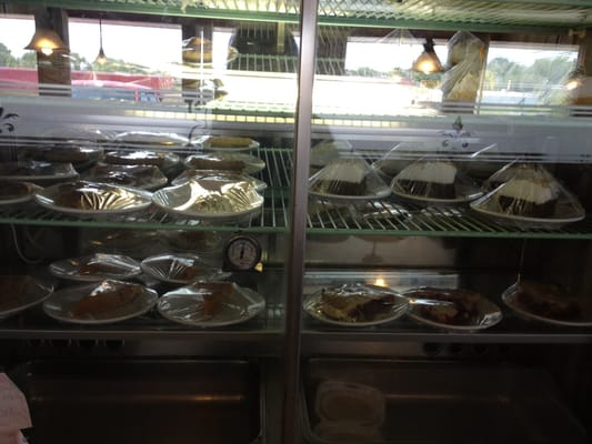 CRESTON FAMILY RESTAURANT - Updated October 2025 - 22 Reviews - 802 W ...