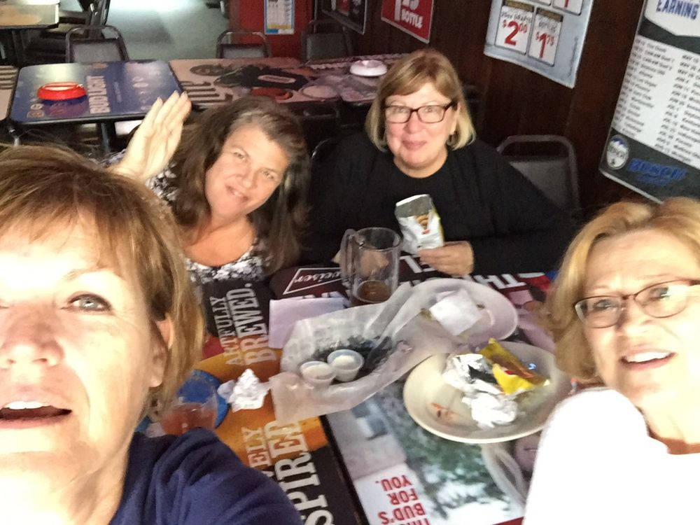 THAT PLACE BAR AND GRILL - Updated October 2025 - 10 Reviews - 300 W ...