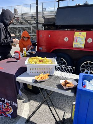 EL DOGG’S GRILL THE KING OF FOOT LONGS - Updated October 2025 - 34 ...