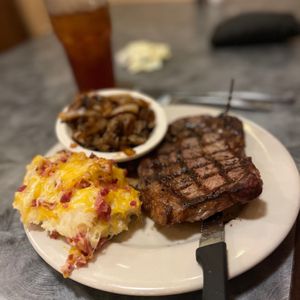 FISHMONGER’S HONEST SEAFOOD - Updated February 2025 - 19 Photos - 756 E ...