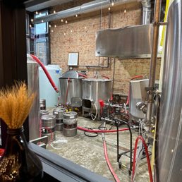 KLOOZ BREWZ - Updated July 2025 - 147 Photos & 121 Reviews - 125 N ...