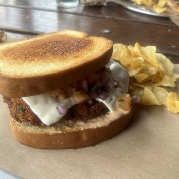 BREAD & CIRCUS SANDWICH KITCHEN - Updated August 2025 - 303 Photos ...