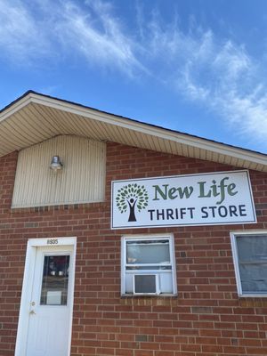 NEW LIFE THRIFT STORE - Updated May 2026 - 8935 Hwy 127 N, Hickory ...