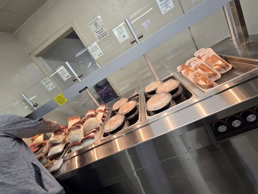 LEE’S MERCED COMMUNITY FOOD MARKET - Updated December 2025 - 182 Photos ...