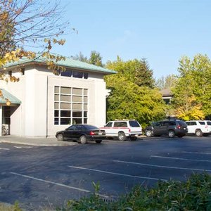 UNITY CARE NW - Updated December 2025 - 12 Photos & 29 Reviews - 220 ...