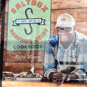 SALTBOX SEAFOOD JOINT - 328 Photos & 246 Reviews - 2637 Durham Chapel ...